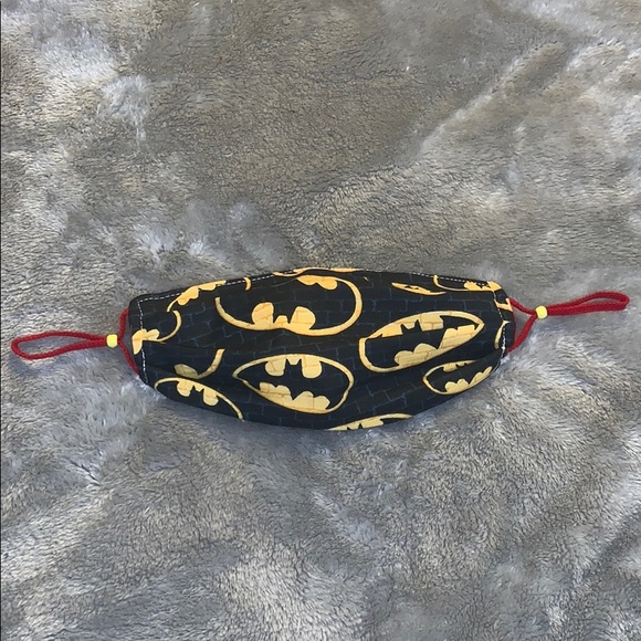 Hand Crafted | Accessories | Fabric Face Mask Dc Comics Batman Logo ...